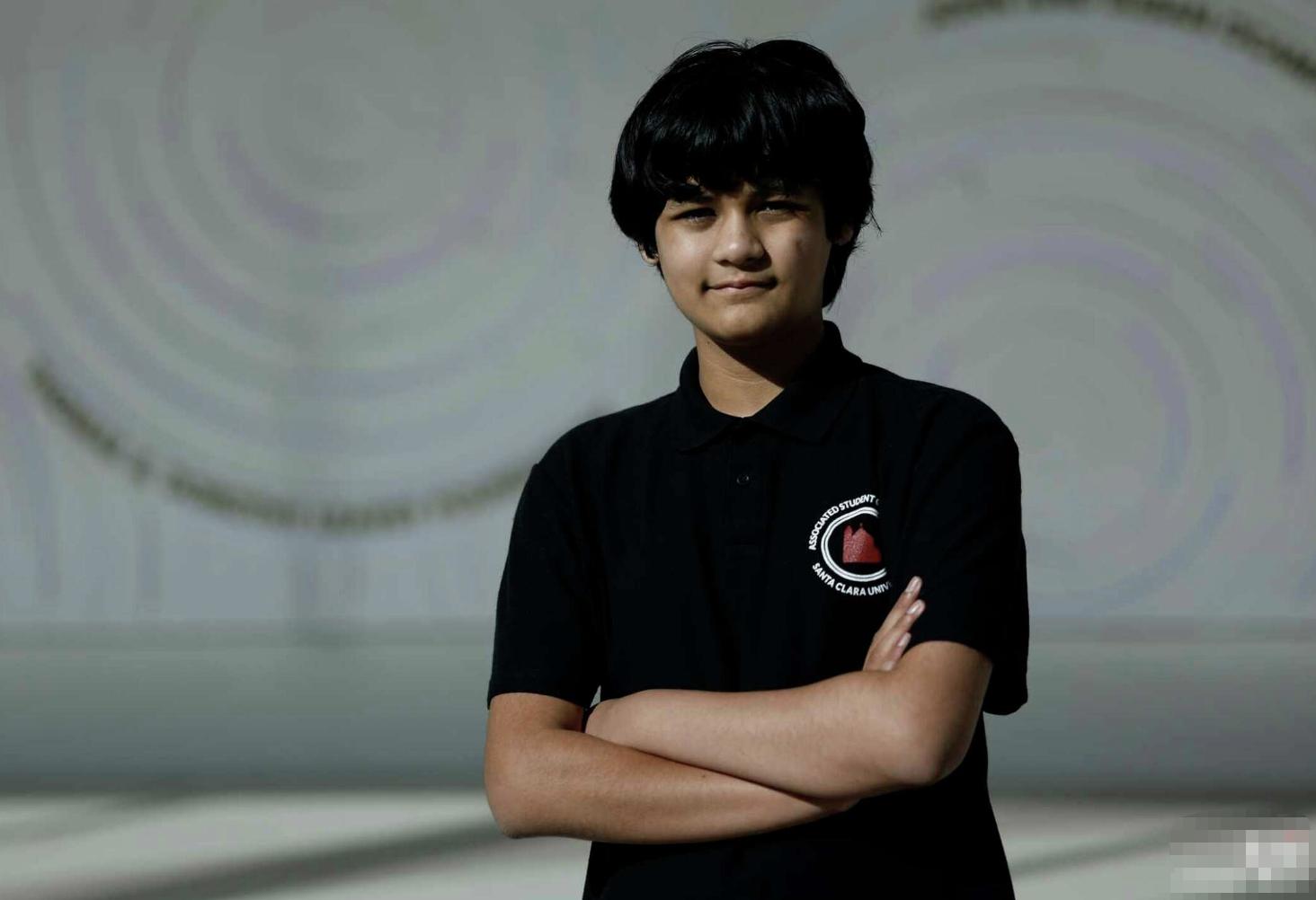 A 14-year-old genius boy became a SpaceX software engineer with an ...