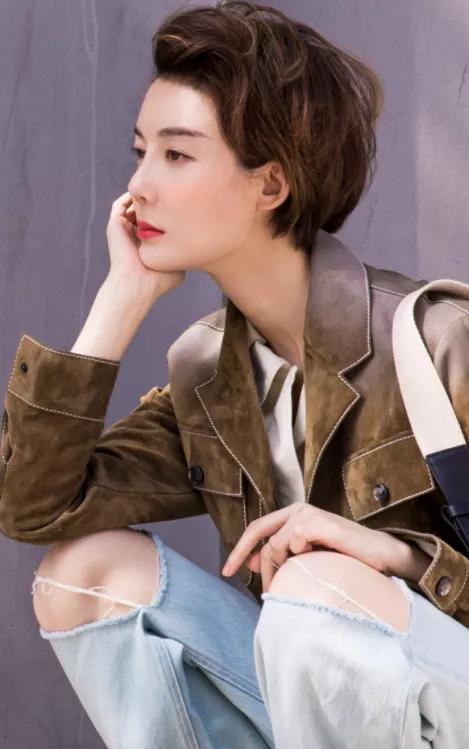 Che Xiao: Domineering and elegant, stunning and charming - iNEWS