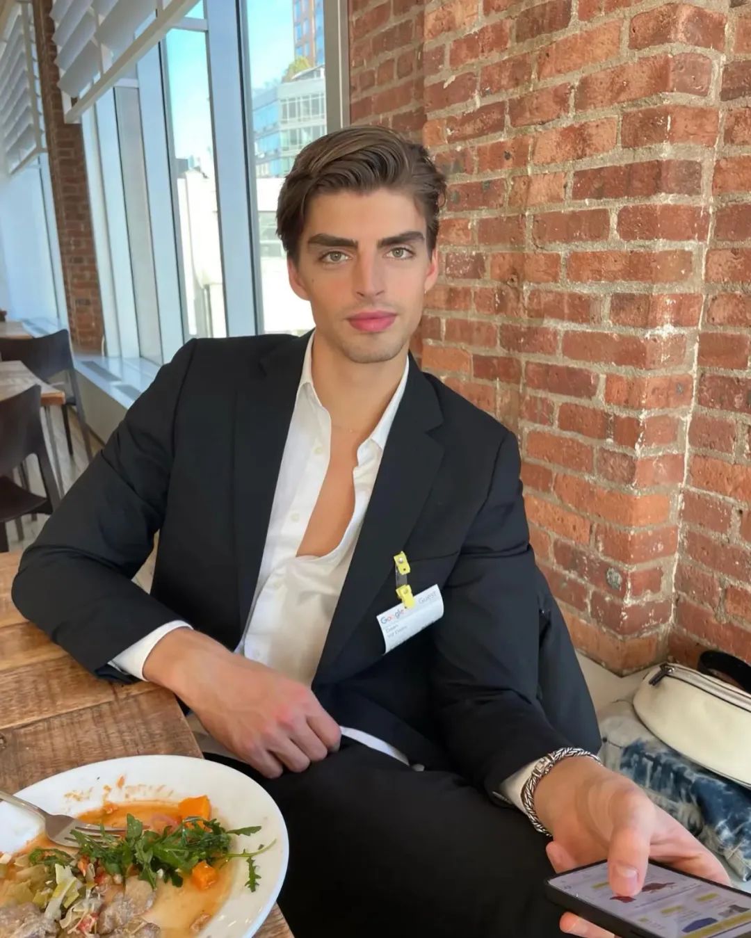 Dutch fashion male model Daniel van der Den announced a successful ...