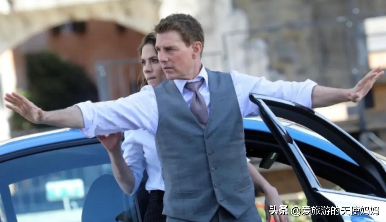 Angel Mom and Mrs. Happy Grandpa's Romance~Watching the movie "Mission ...