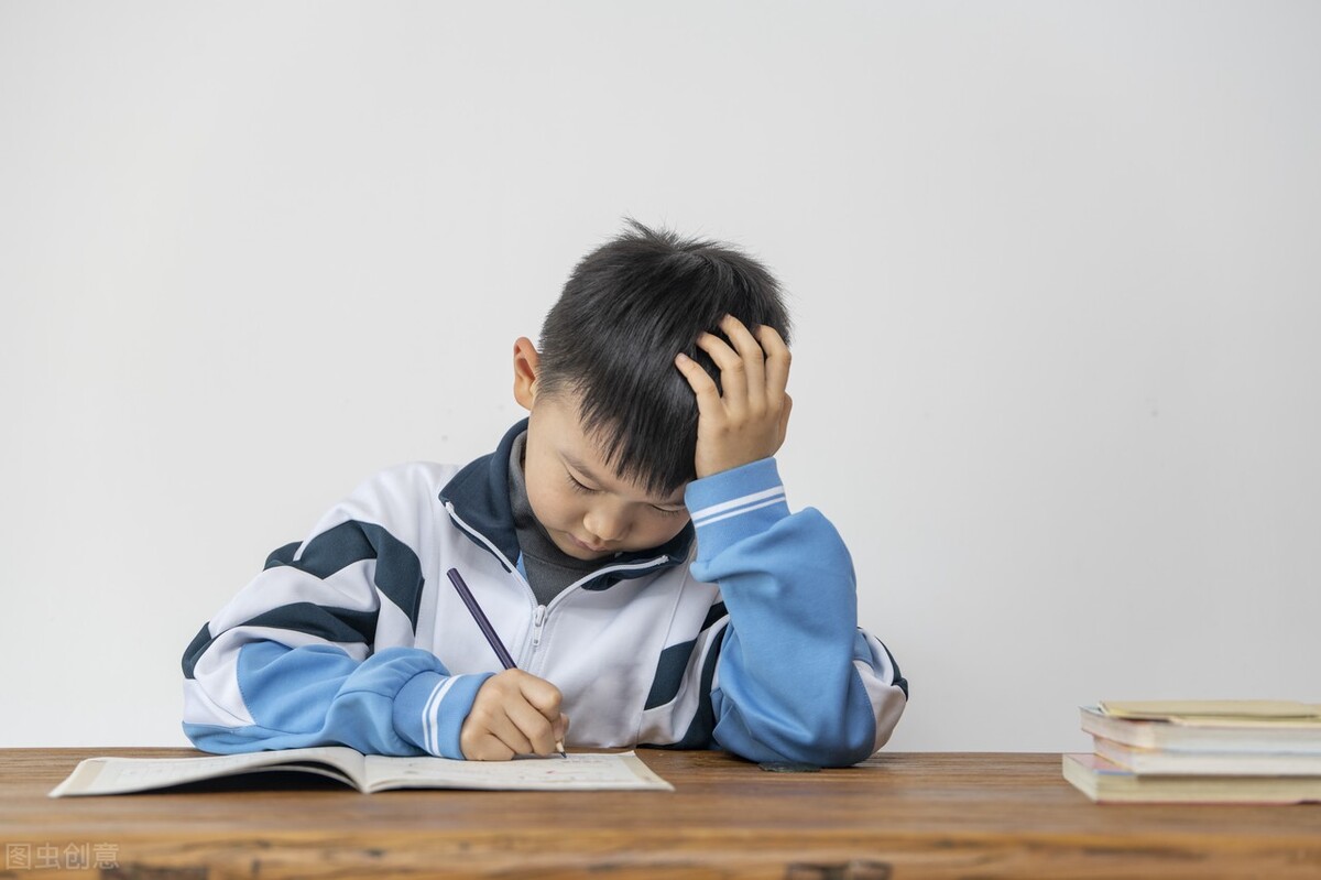 Accompanying children to do homework all over the place?because you ...