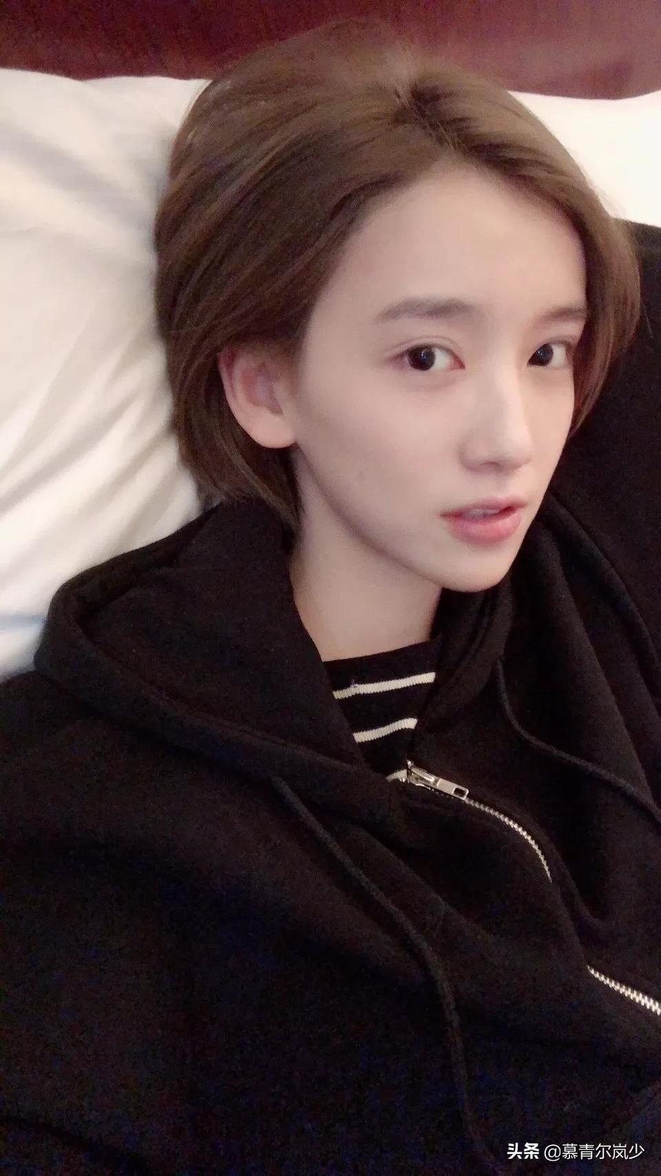 Li Muchen's latest photo album - iMedia