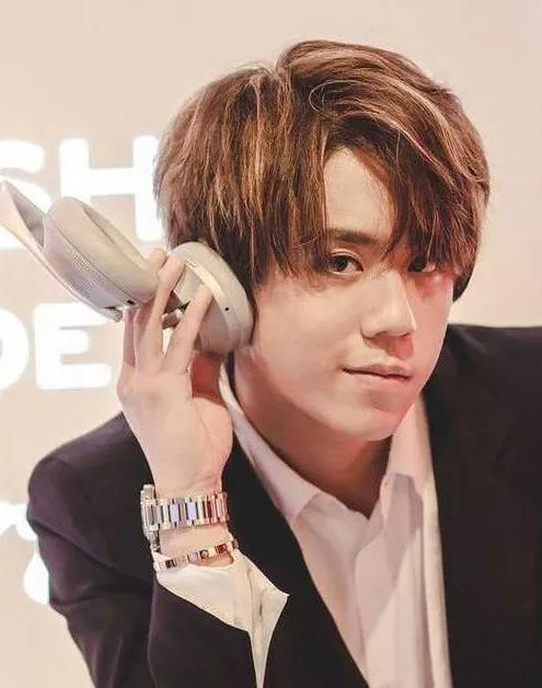 Discussion on the reasons why Ah Yi and Jiang Tao became the new top ...