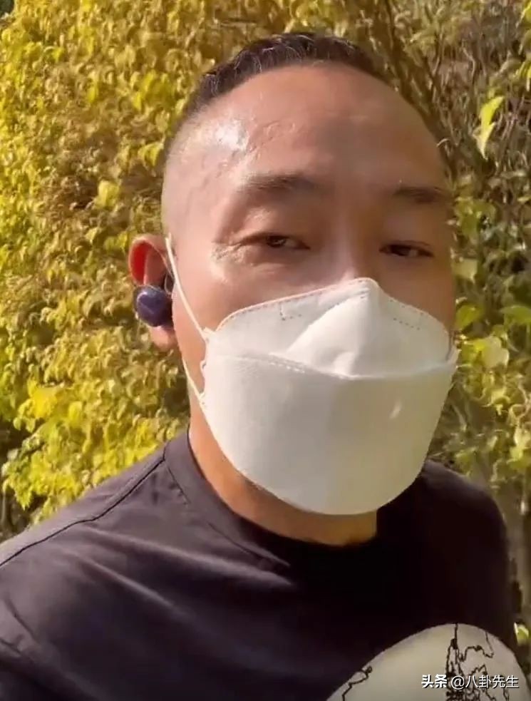 too dangerous?Lin Baoyi ran with a mask and her heart rate reached 161 ...