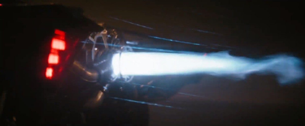 The new Batman screen is on fire!Batmobile is so domineering with blue ...