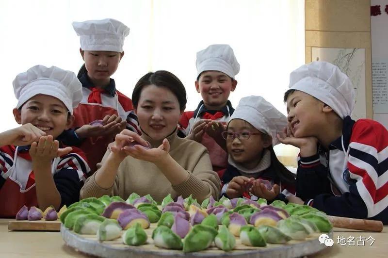 Wang Yanjun: The solar terms wrapped in dumplings - iNEWS