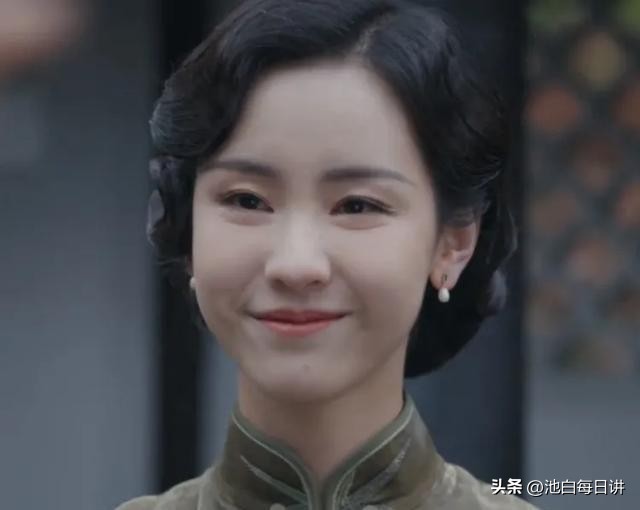 Born as a star girl, Sun Jialing in "Lonely Boat" has a great face and ...