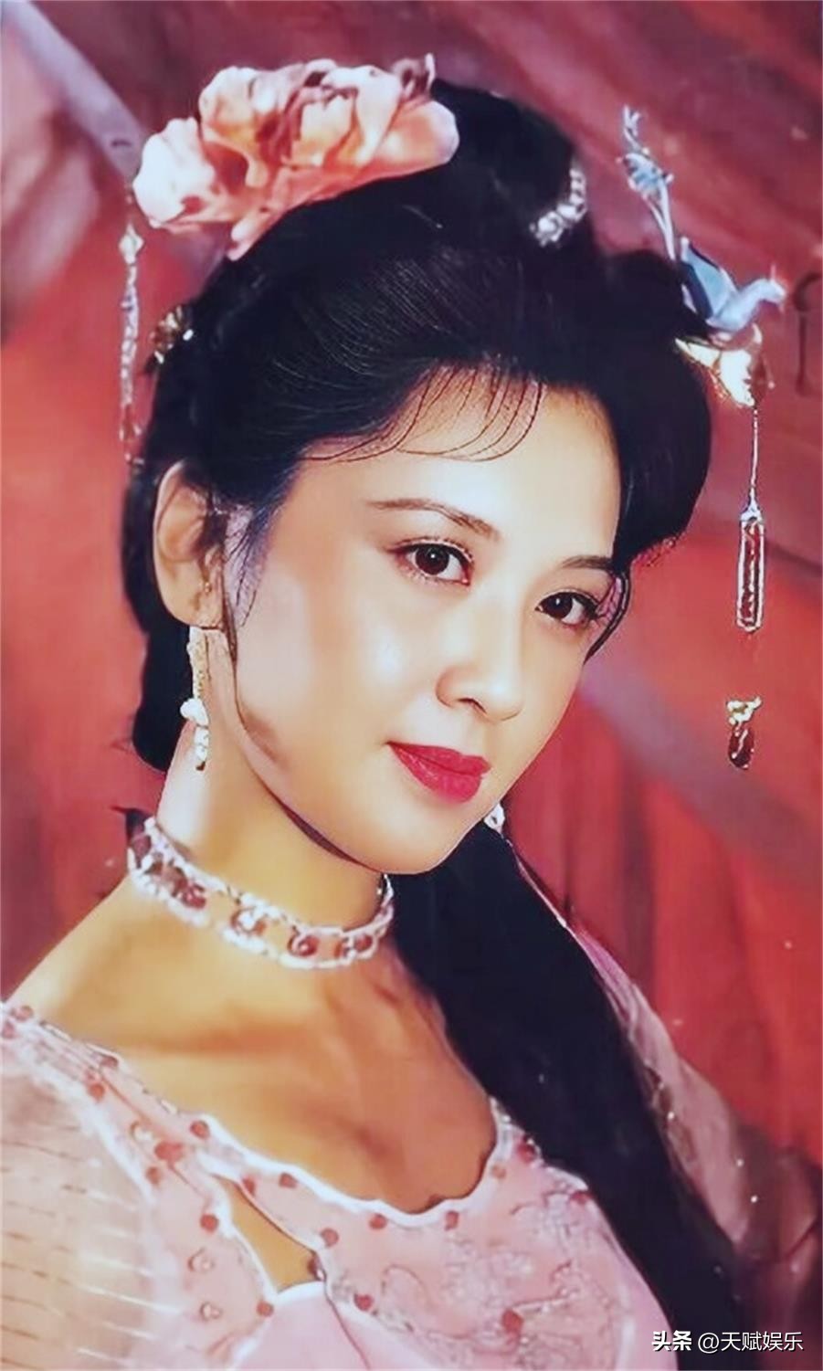 The 2023 version of the national first-class actor Zhu Lin's beautiful ...