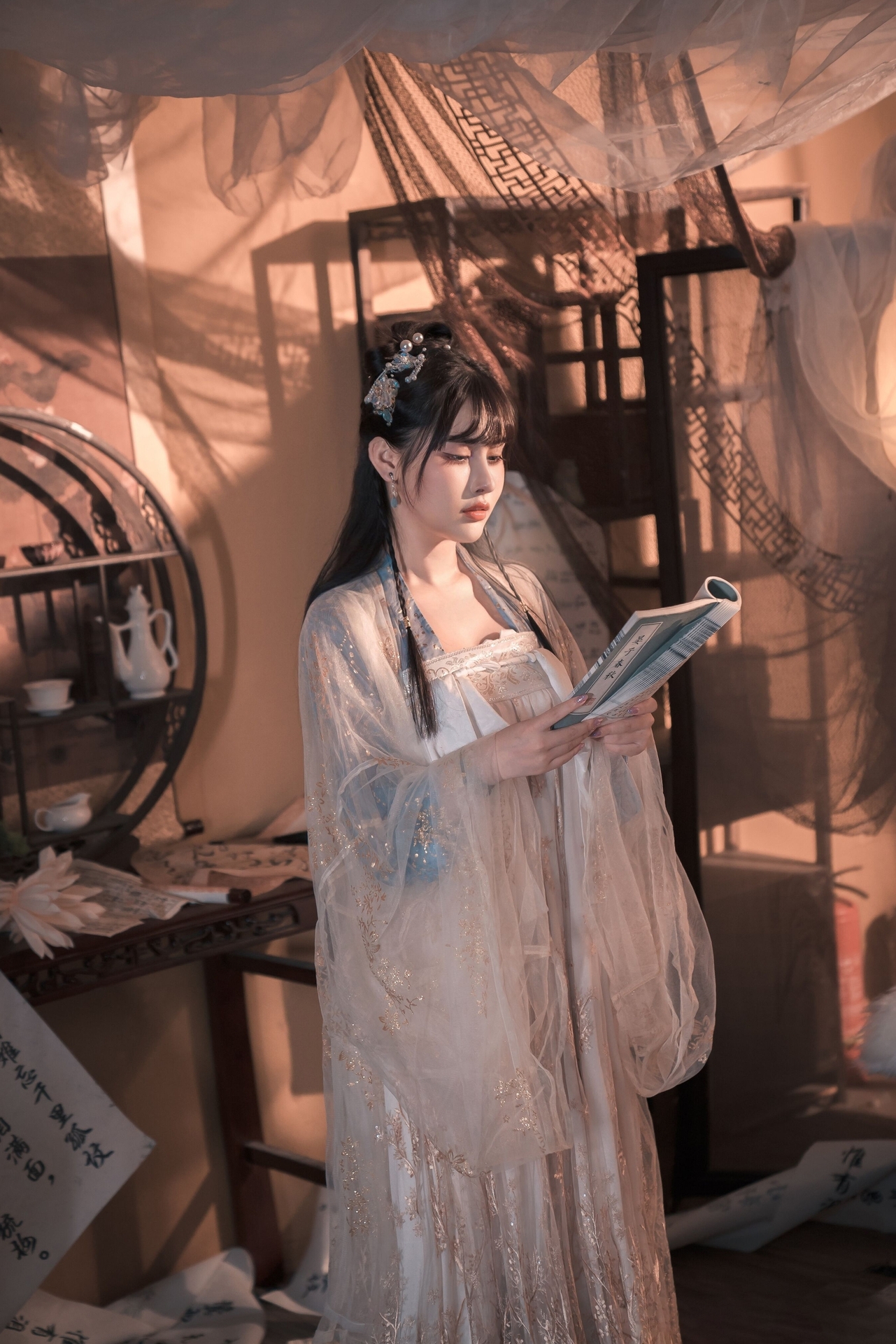 Lian Lian Ai's ancient rhyme, ancient style, beautiful Hanfu, big ...