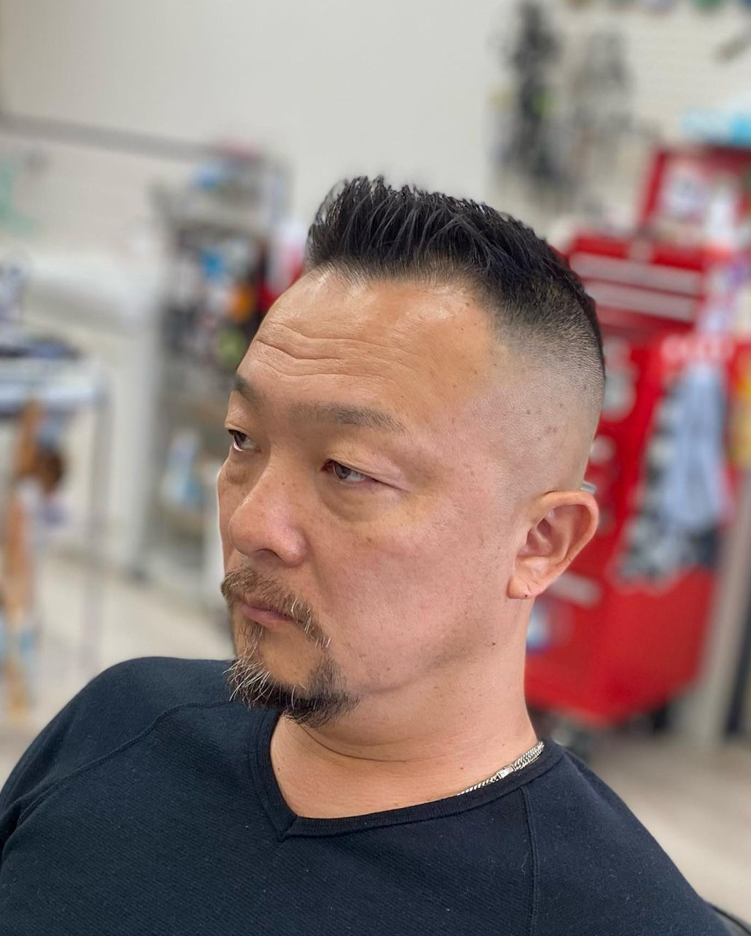 Why are many 50-year-old men still greasy and old-fashioned no matter ...