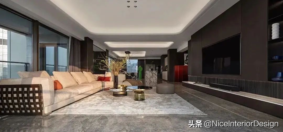 If you have a house of 380 square meters, you can get the atmosphere ...