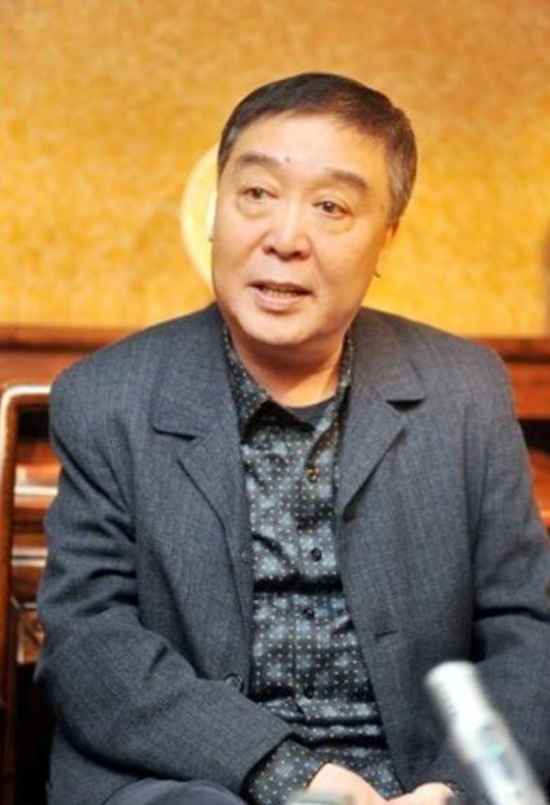Five years after Shi Shengjie's death, his daughter settled abroad, and ...