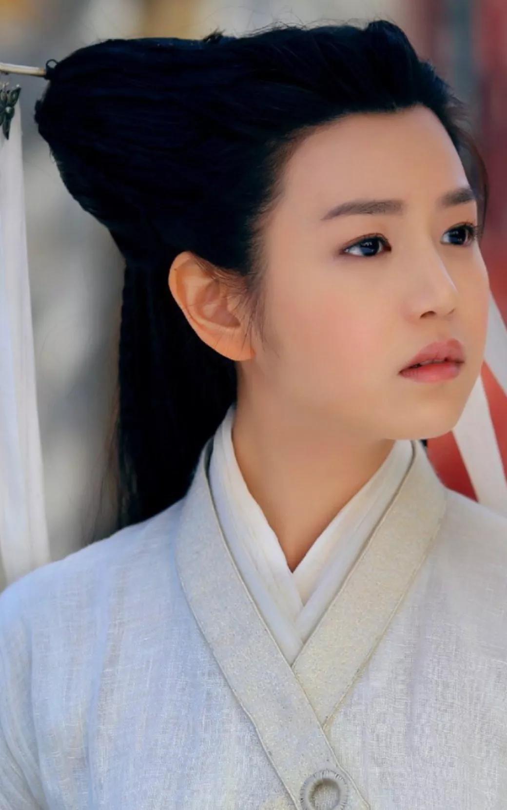 Shen Jiayi, find your own position, and do "Those Years" again - iNEWS