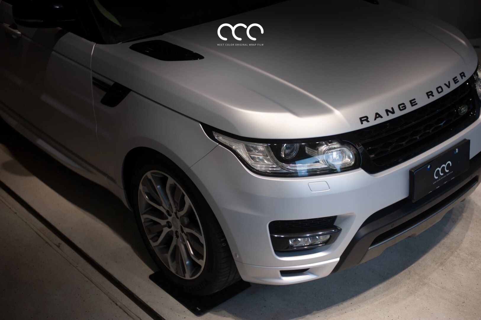 Diffuse color changing film super sub-moon silver, a color that is ...