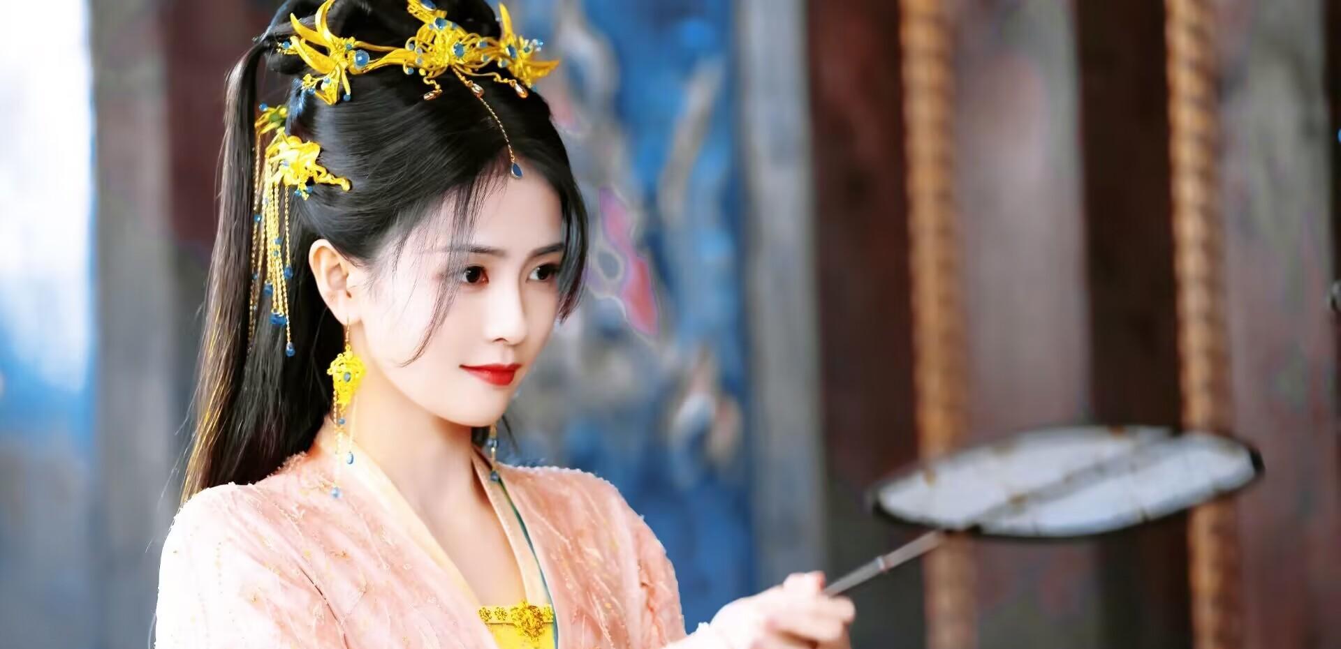 The main female lead drama of Bailu started, Tan Jianci and Zeng Shunxi ...