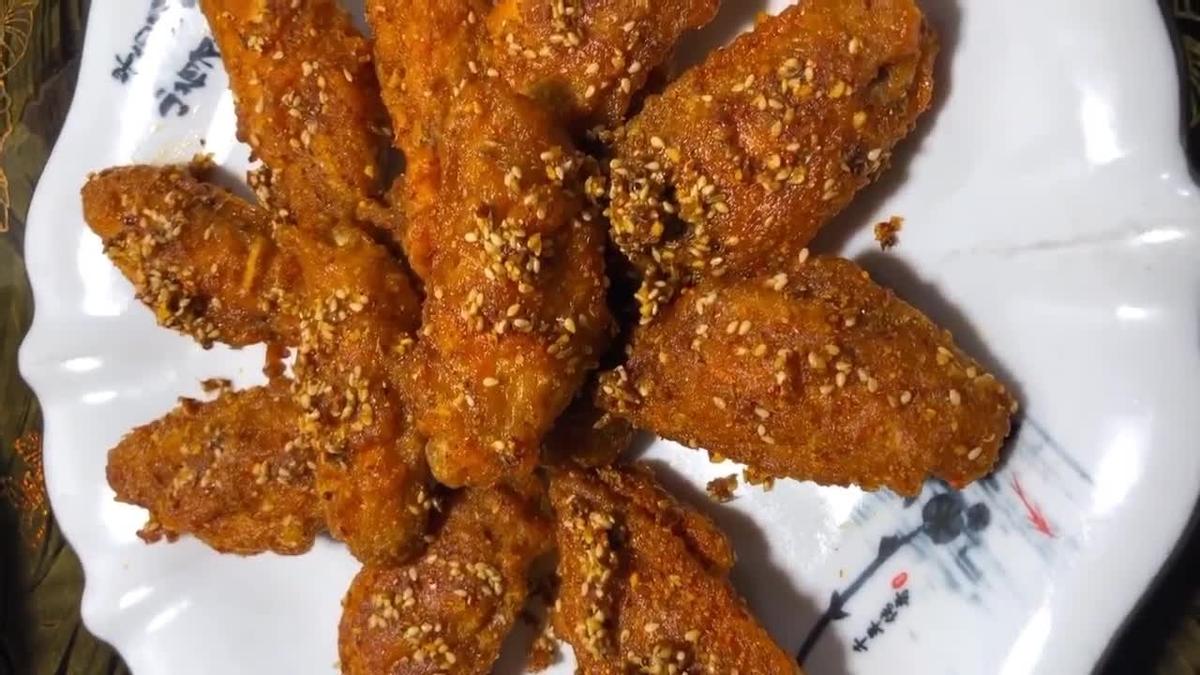 The cumin chicken wings are so delicious, crispy on the outside and ...