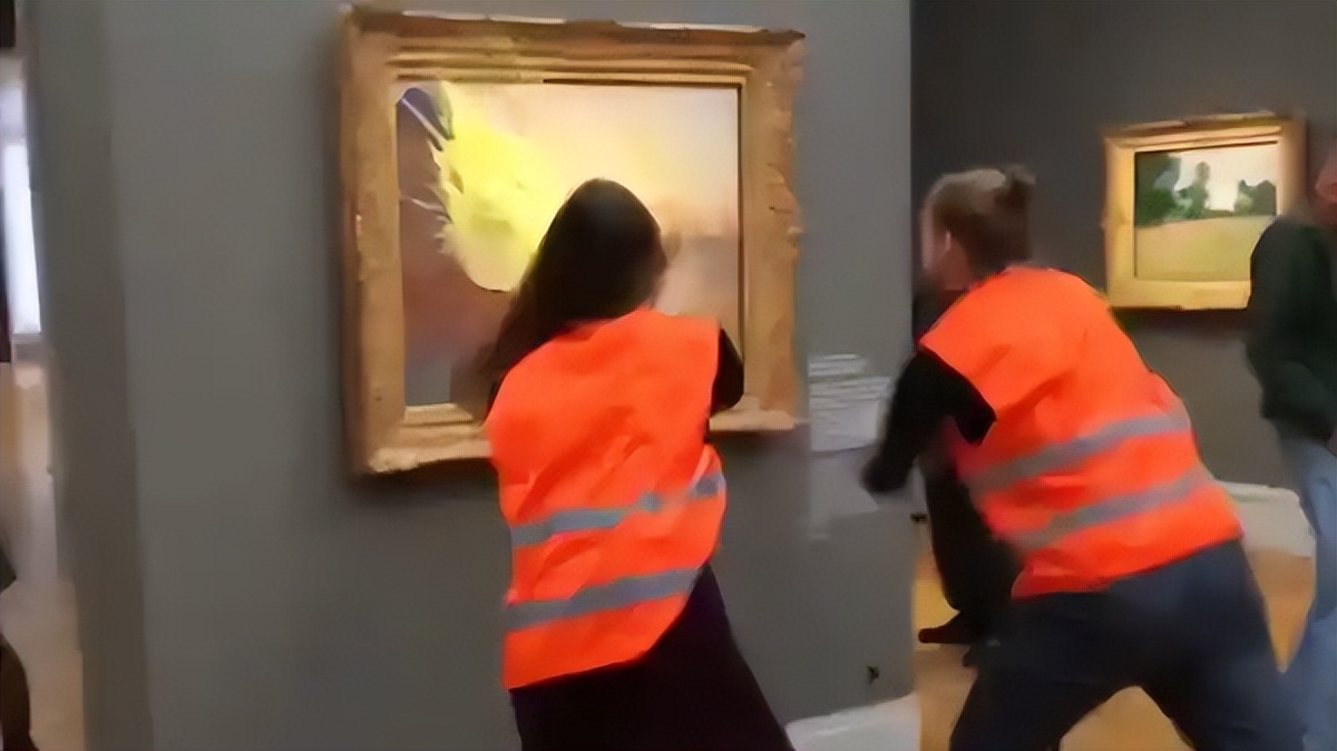 Foreign environmental protection organizations destroy famous paintings ...