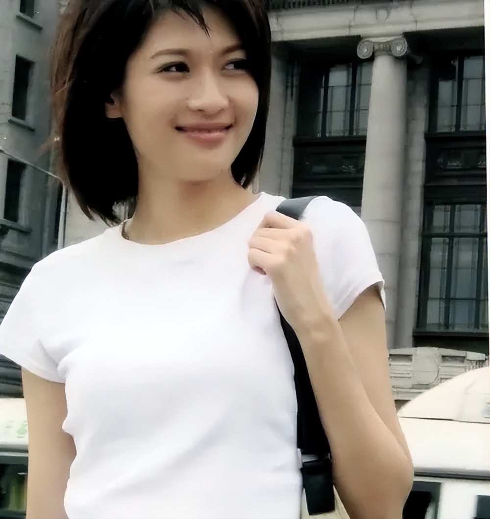 Staying overnight with Feng Xiaogang, spending 10 million yuan with ...