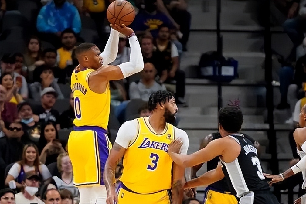 The five highest paid players in the NBA!James Curry on the list, the ...