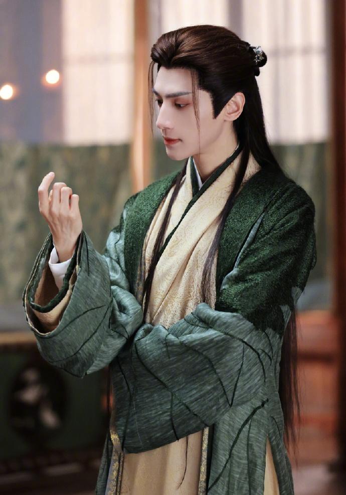 "Long Moon Ember" releases the Valentine's Day voices of the hero and ...