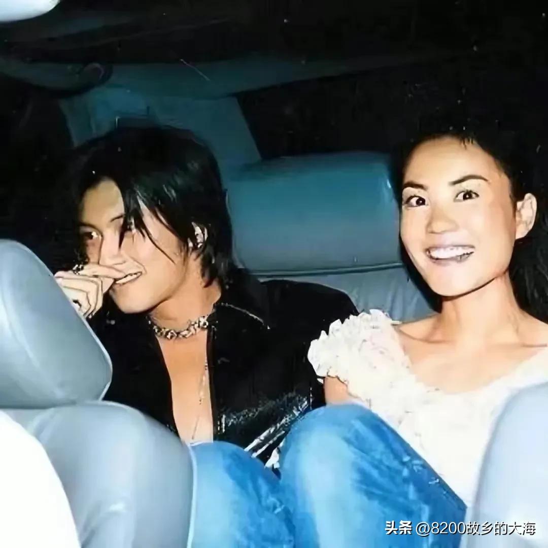 Mysterious Love Holding Hands Like A God—the Love Story Of Faye Wong