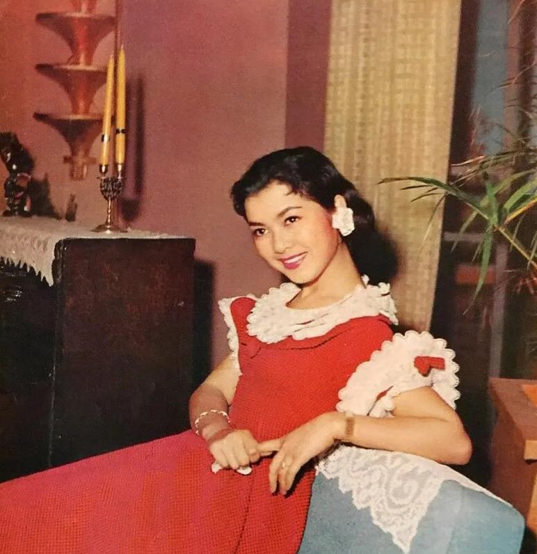 Chen Sisi: He committed suicide twice for love, married his ex-husband ...