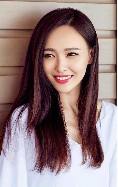 Actor Tang Yan - iNEWS