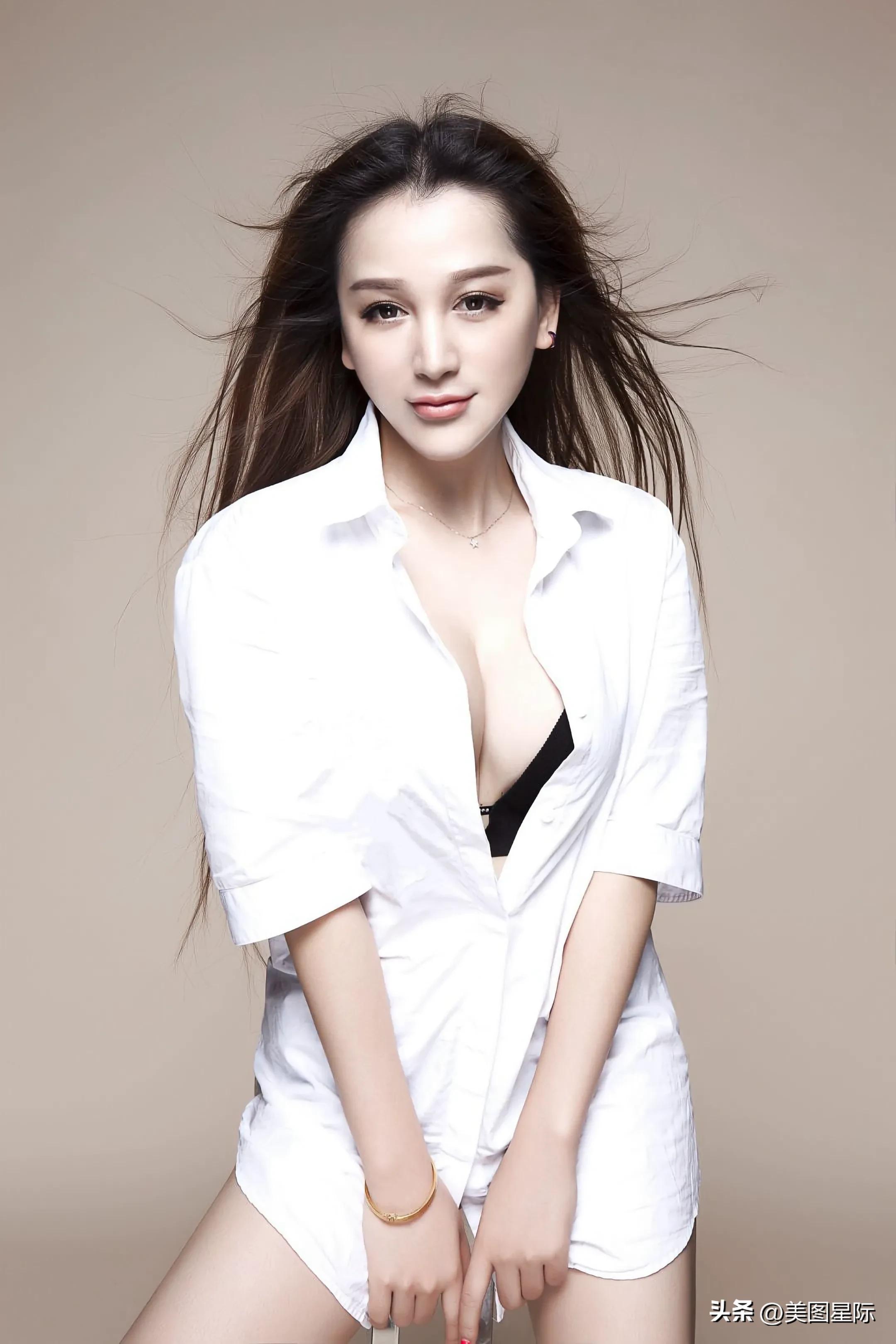 The protagonist of this issue——Shen Lu, the 155th issue of the celebrity stunning beauty series ...