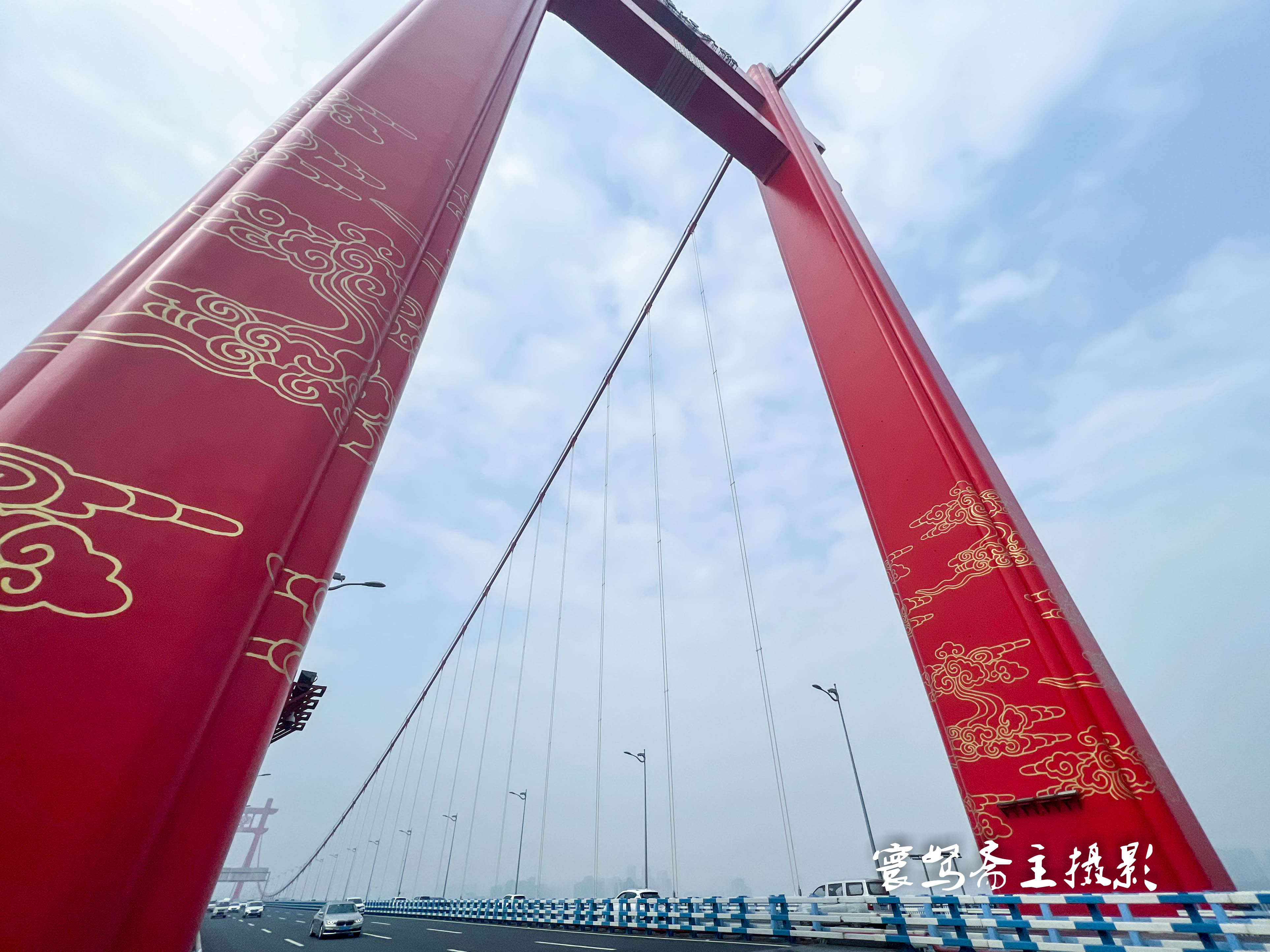 Where are the three ancient stone arch bridges near Cuntan in Jiangbei ...