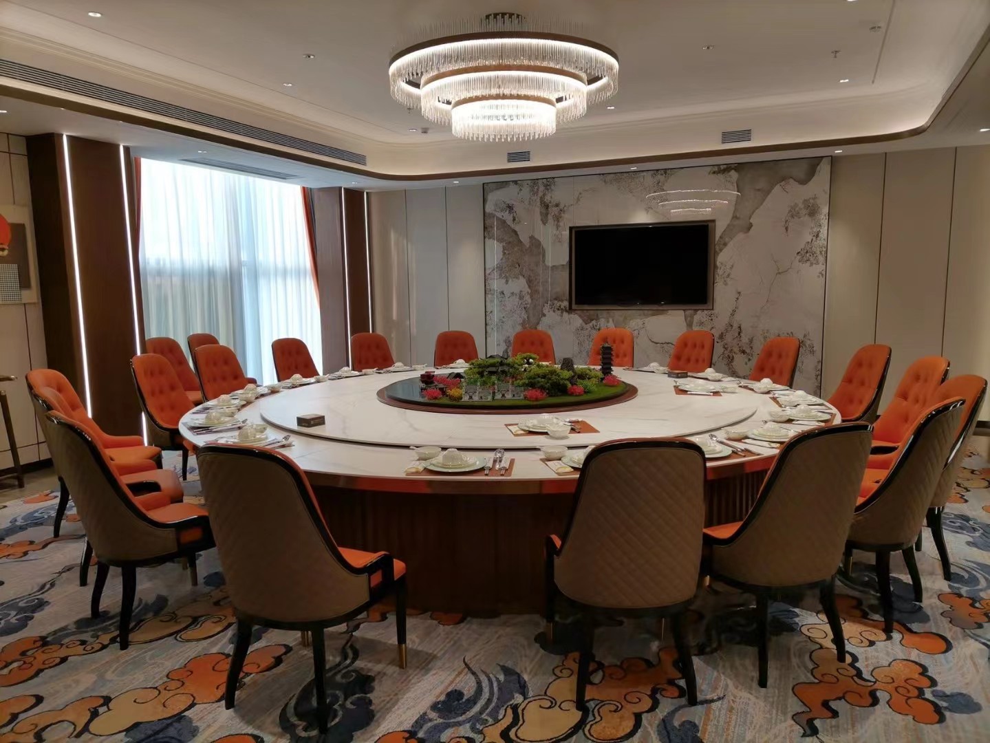 Electric dining table price secret: how much does it cost for 25 people ...