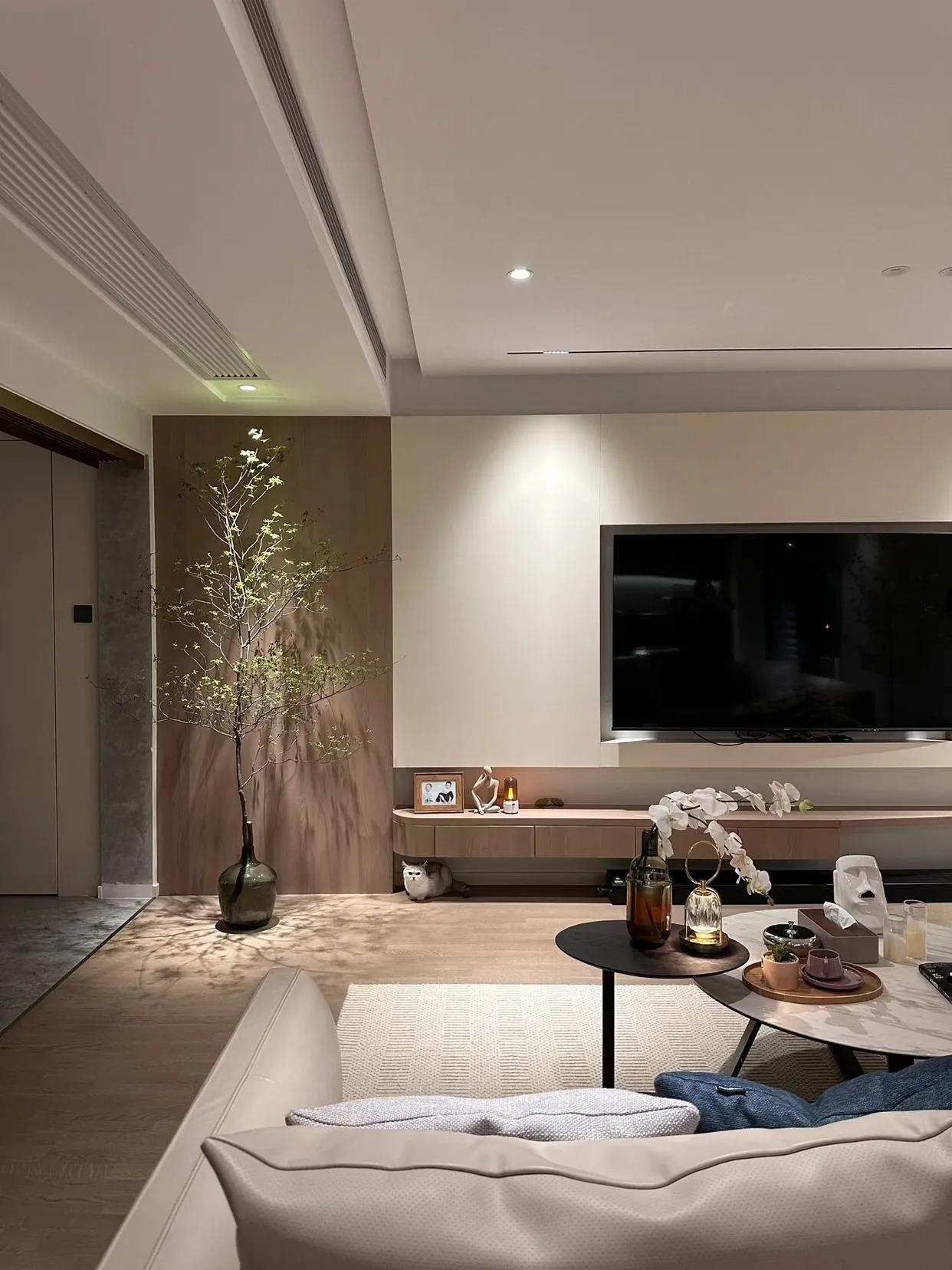 140 square meters home on the third floor - iMedia