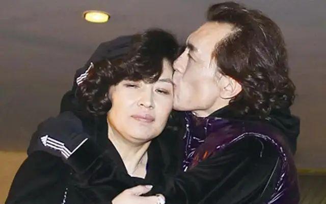 Wife and daughter blossom into new life, Li Yong will remain in the ...