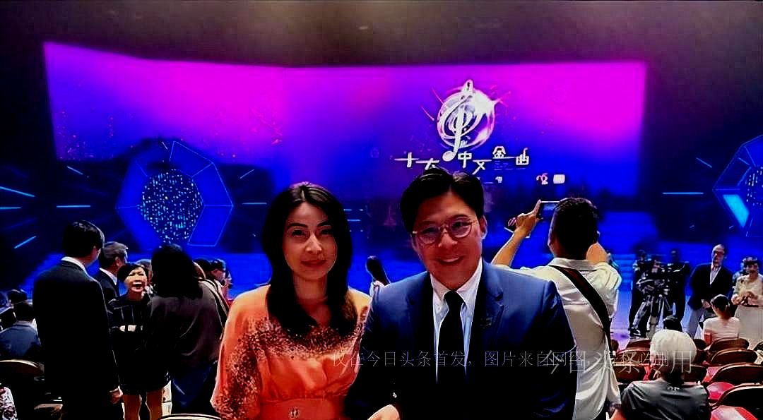 Guo Jingjing and Fu Mingxia are in the same frame. One is as big and ...