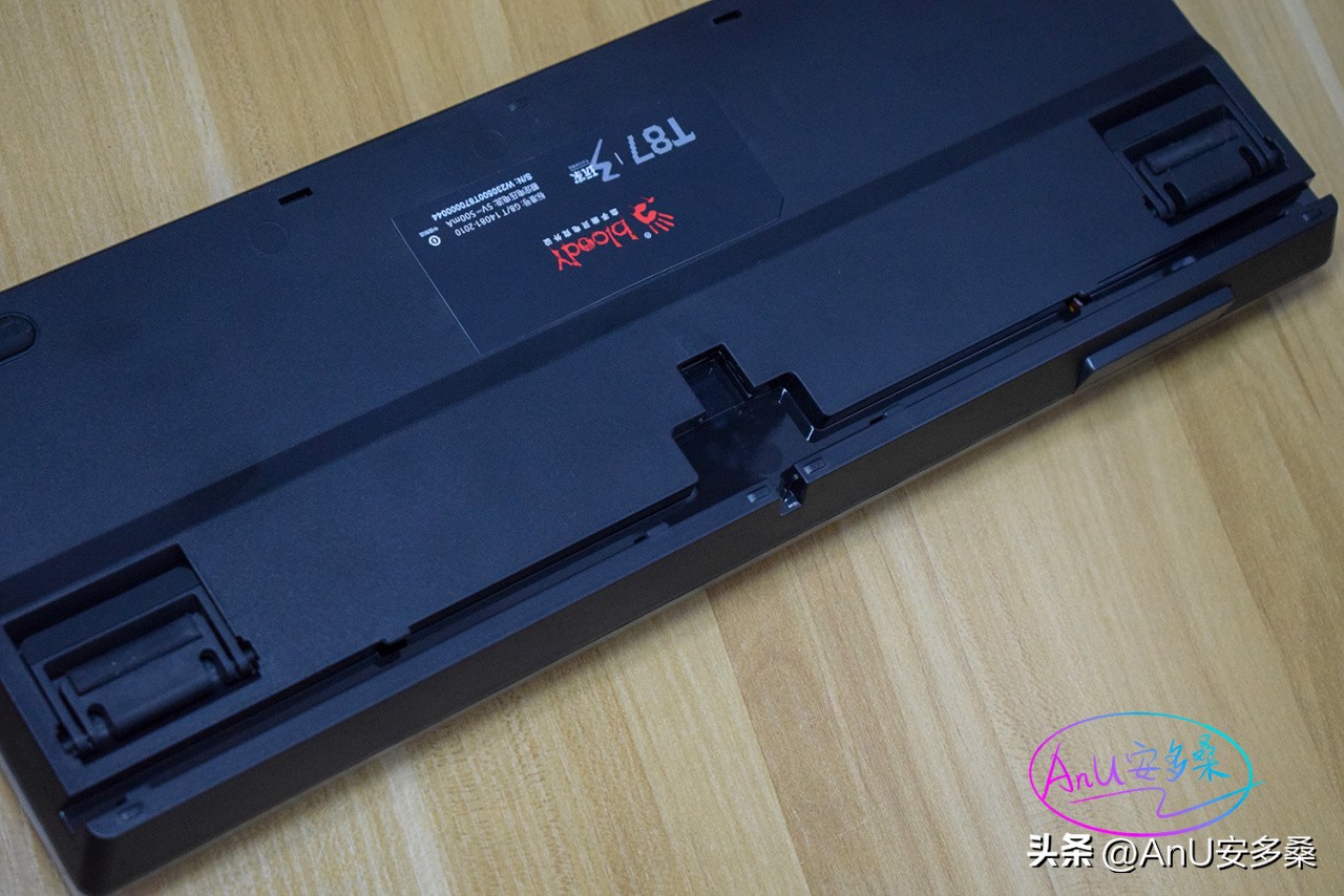 Bloody Ghost 87-key layout: T87, 3-speed game player - iMedia