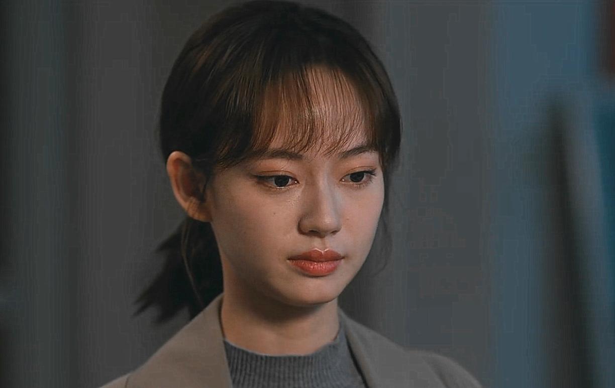 In the finale of "Who is He", Nie Xiaoyu was violated by Jiang ...