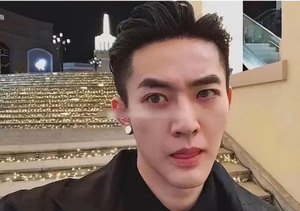 Yang Yang, Wang Churan, Gong Jun, Chen Feiyu, TFBOYS, Tang Yan, Deng ...