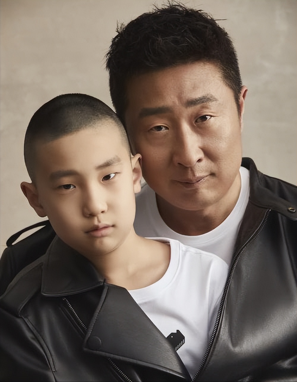 Lin Yongjian's son grew up in equal proportions! The 12-year-old looks ...
