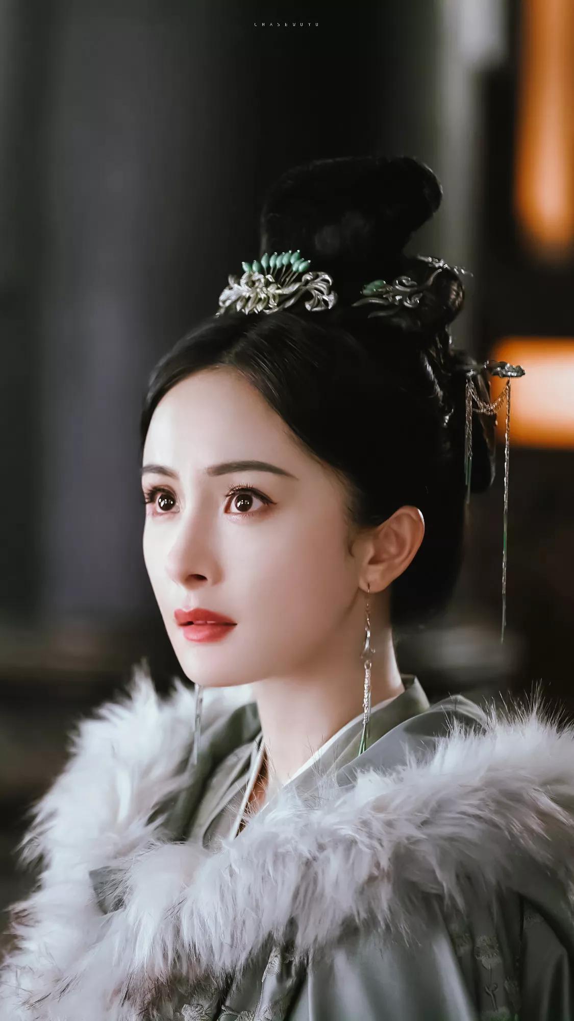 Yang Mi Beautiful Wallpapers - iNEWS
