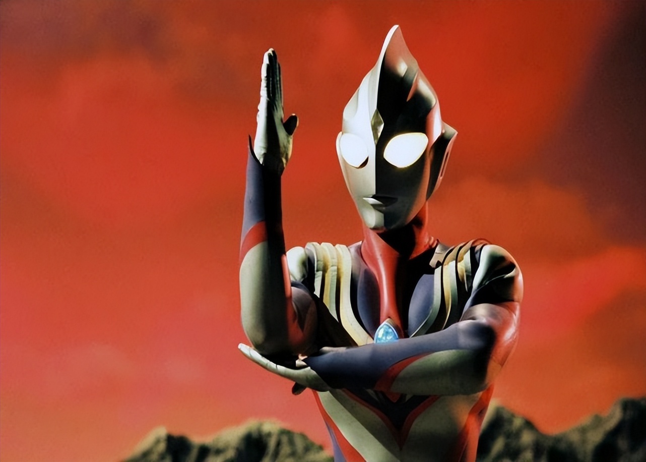 Is Ultraman Tiga really sinful?Why did it turn into a stone statue ...
