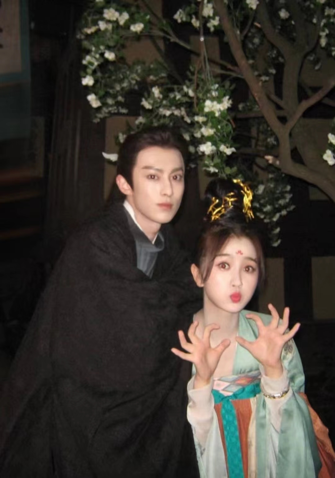 Wang Hedi, Yu Shuxin, Zhang Linghe and Bailu are two pairs of popular CP official announcements ...