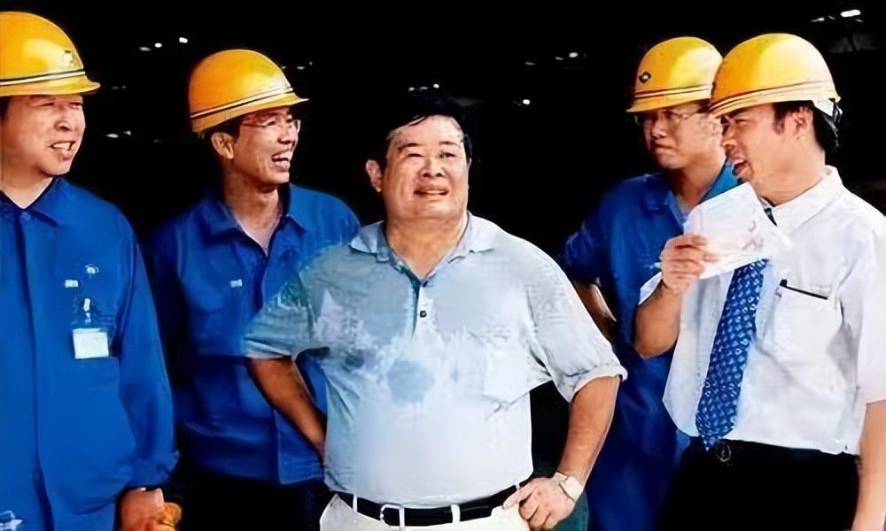 Let Niuwa become a glass king, and he is still building a factory in ...