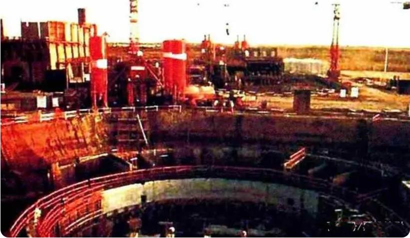 Raid in the Sun - Israeli Army Destroys Iraqi Nuclear Reactor - iMedia