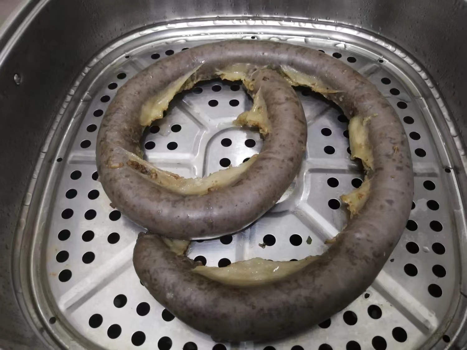 "Dragon Stick" in Nahe Village - iNEWS