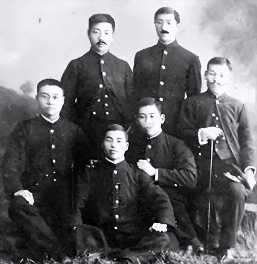 Sun Yu: Why did Lu Xun stay away from Hu Shi? - iNEWS