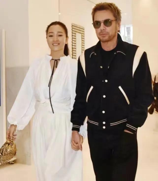 Gong Li's mother: The son and daughter-in-law are the most caring, and ...