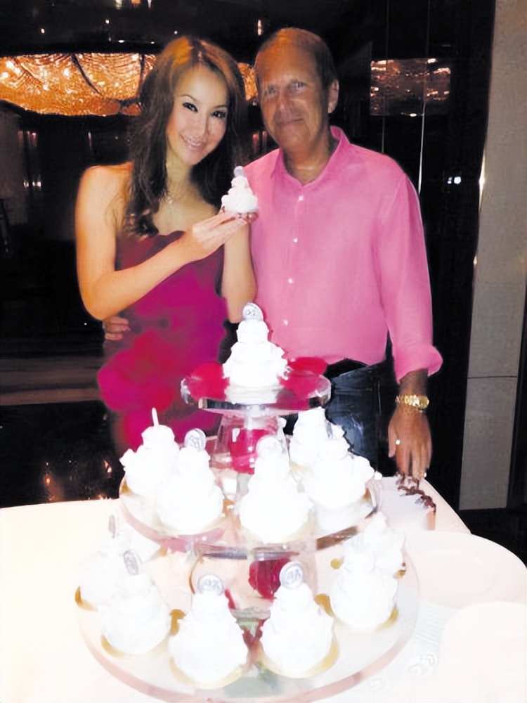 Singer Coco Lee, married to a wealthy and second married husband 16 ...