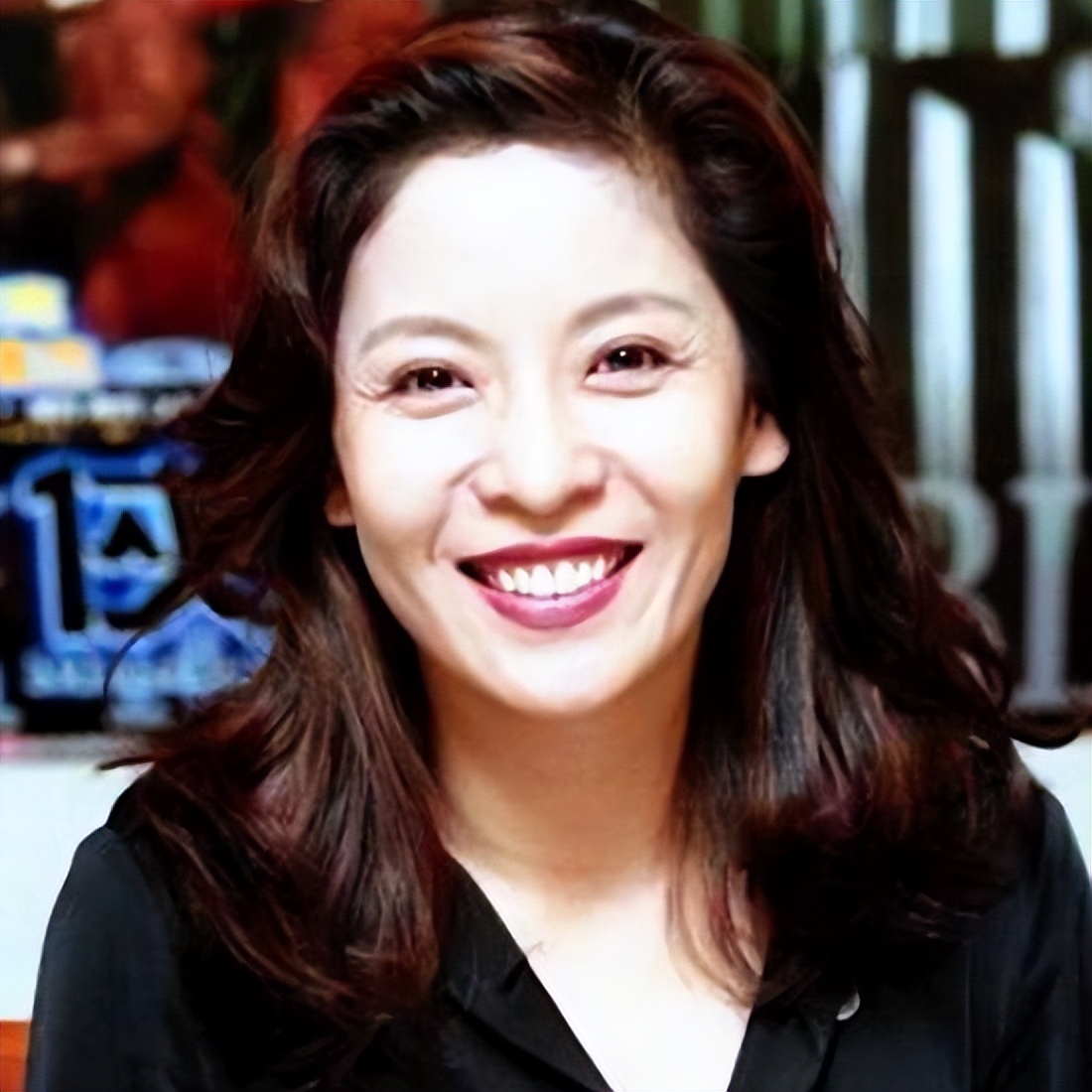 Xiang Tai: The Legendary Life of the Big Sister in the Hong Kong ...