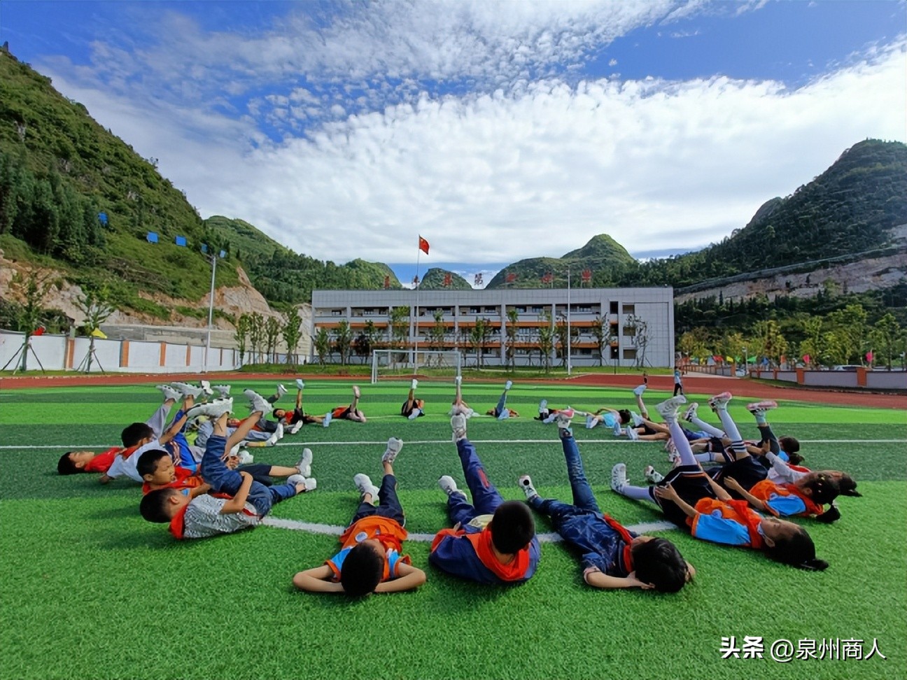 Anta's revenue in the first half of the year was nearly 26 billion!Why ...