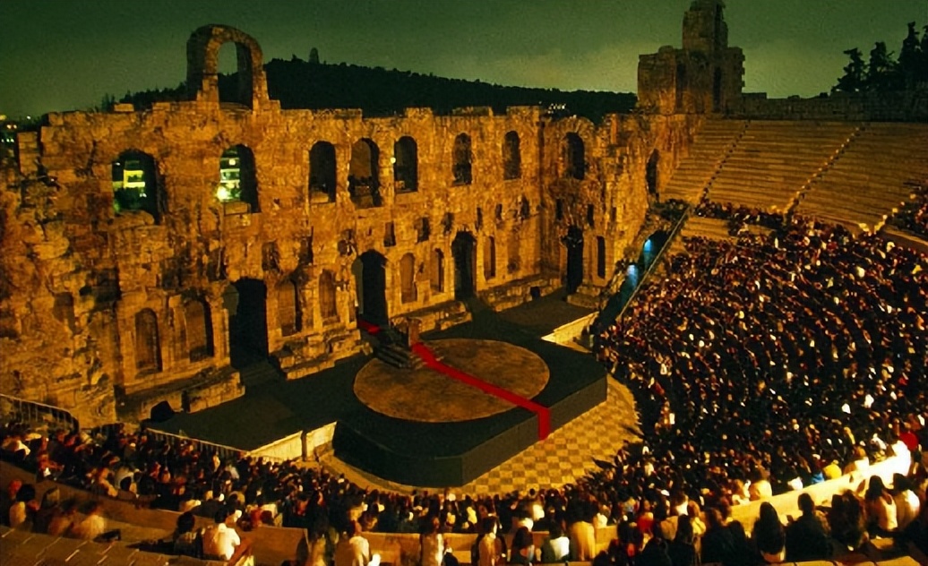 Where are the tragedies in ancient Greece? - iNEWS