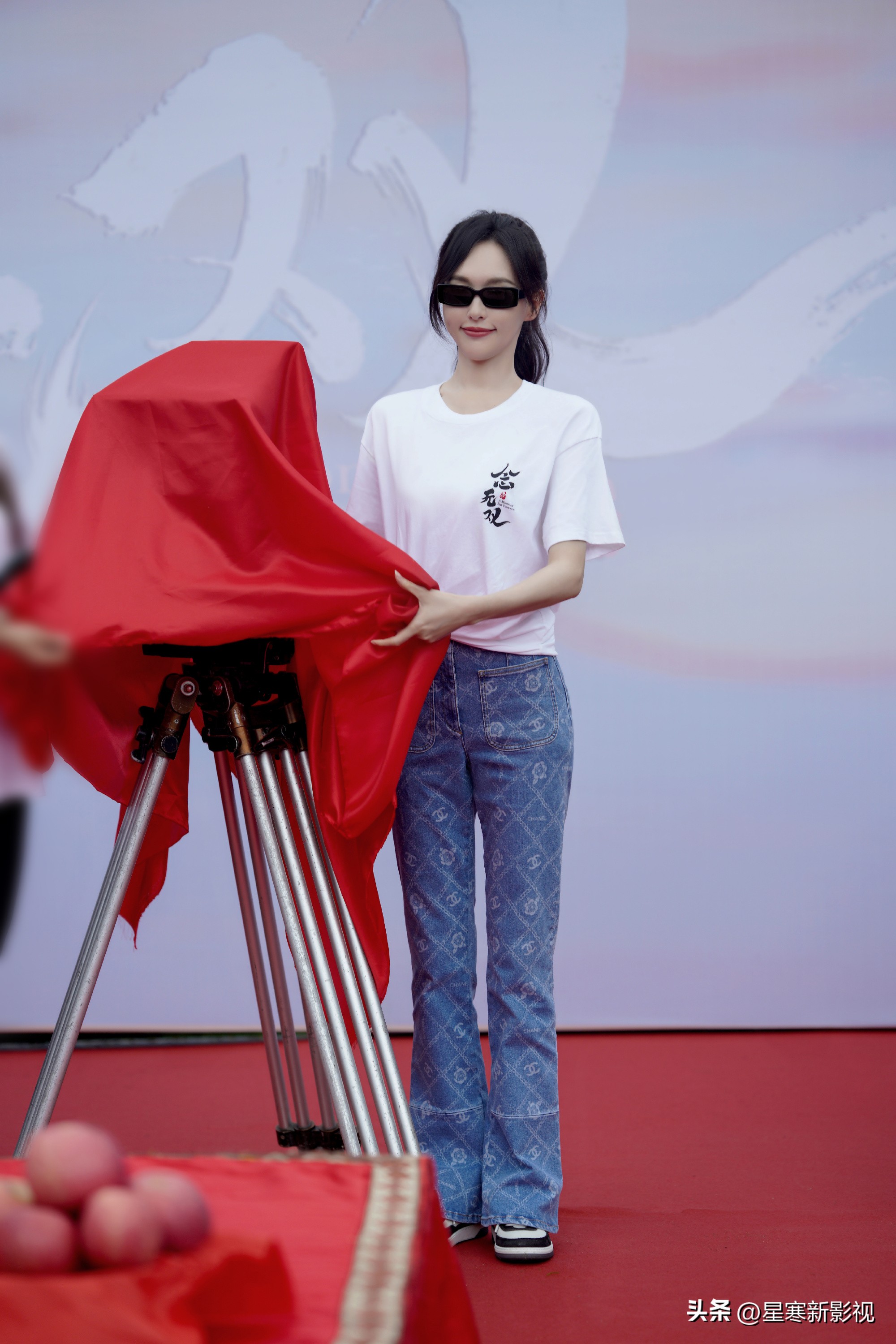 "Nian Wushuang" is hotly discussed again, Tang Yan's new look is praised, and Liu Xueyi's first ...